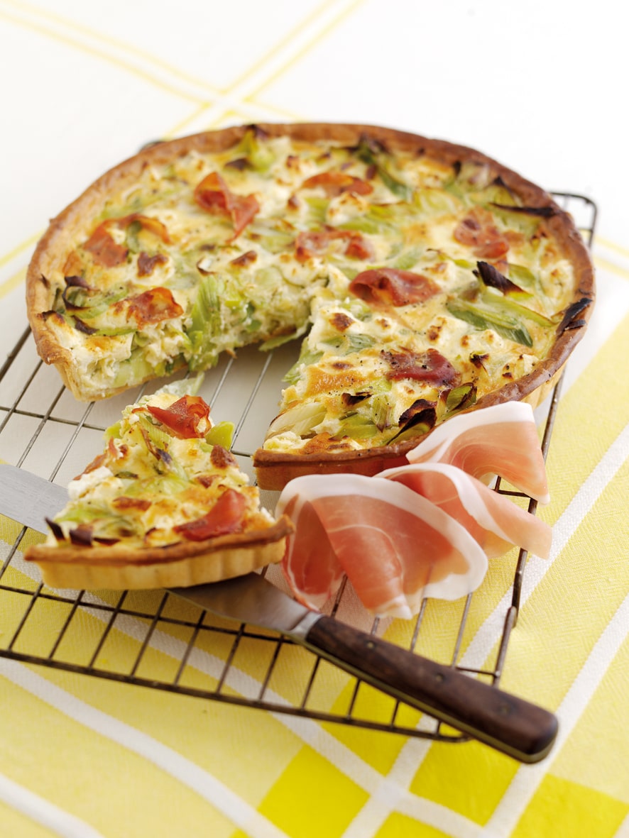 Crostata al formaggio di capra, porri e Prosciutto di Parma